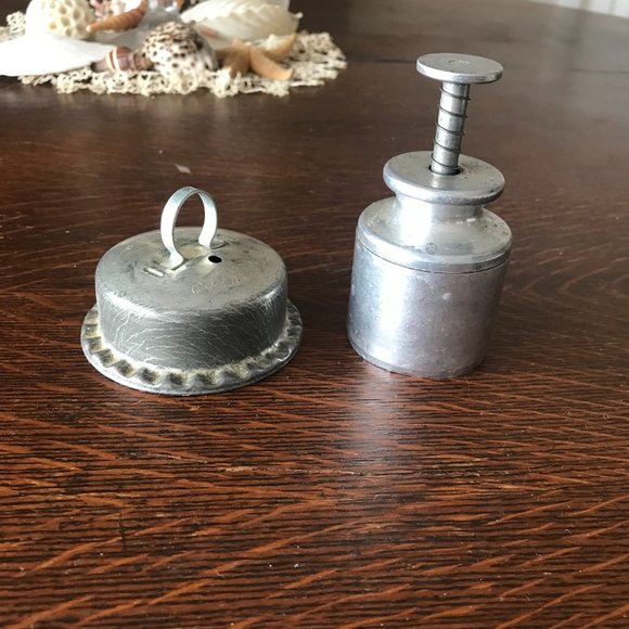 Kitchen | Vintage 195s Canape Cutters | Poshmark